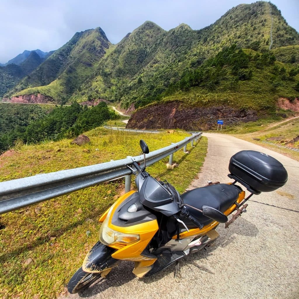 Motorbike Guides – Vietnam Coracle